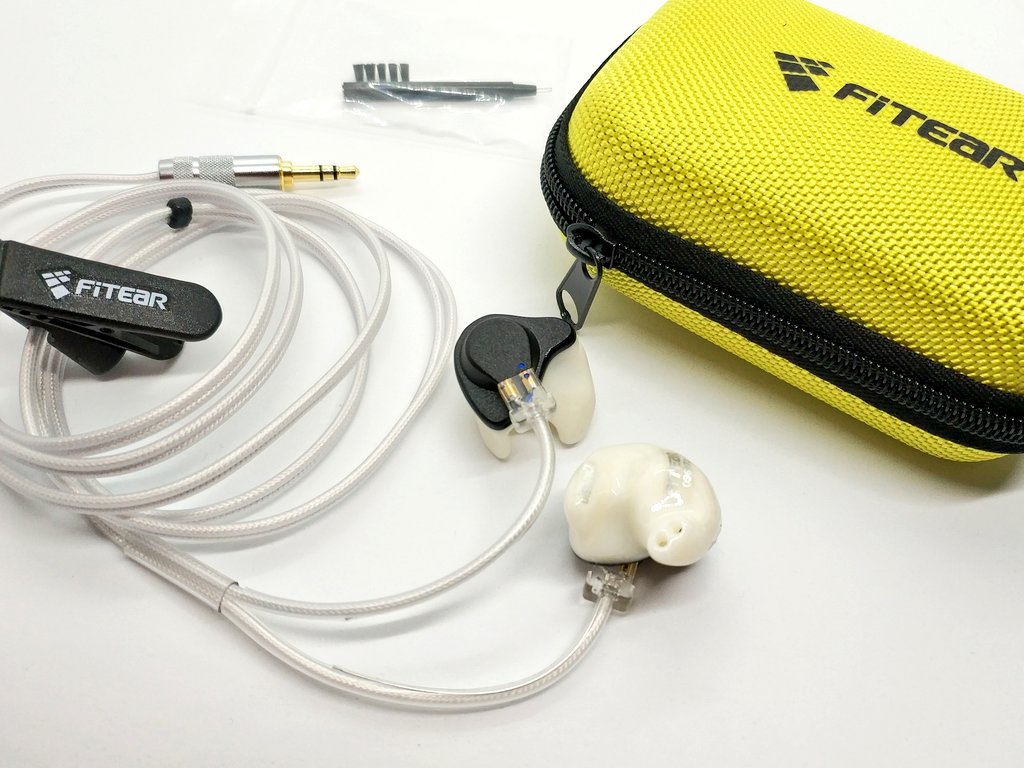 FitEar ROOM」 話題の低価格&高音質カスタムIEMをさっそく FitEar ROOM」 話題の低価格&高音質カスタムIEMをさっそく