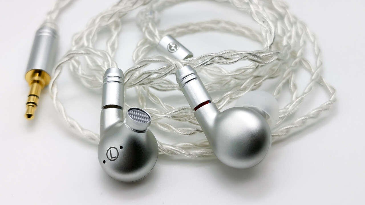 bisonicr keep walking. : 「TINHIFI C5」 SPD(角形平面ドライバー)＋BA構成を採用。惑星をイメージした ...