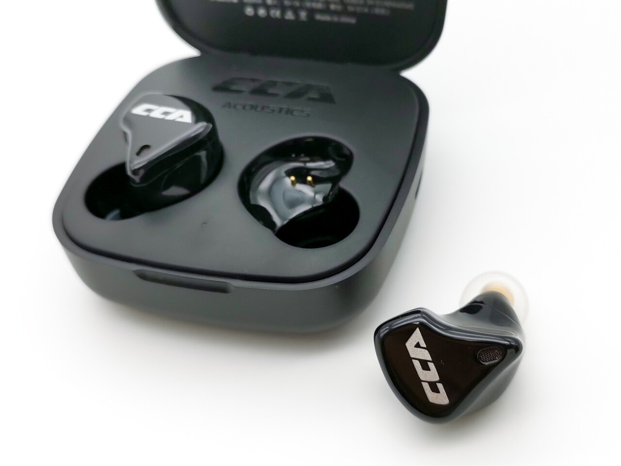 bisonicr keep walking. : 「CCA CX10」 完全ワイヤレスイヤホンで4BA+1DD構成を改めて実現。ややウォームで ...