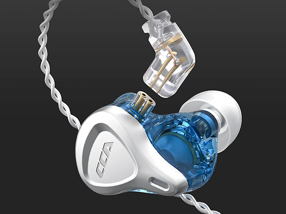 bisonicr keep walking. : 「CCA CSN」 2千円台の1BA+1DDハイブリッド。KZ/CCAらしい明瞭サウンドで ...