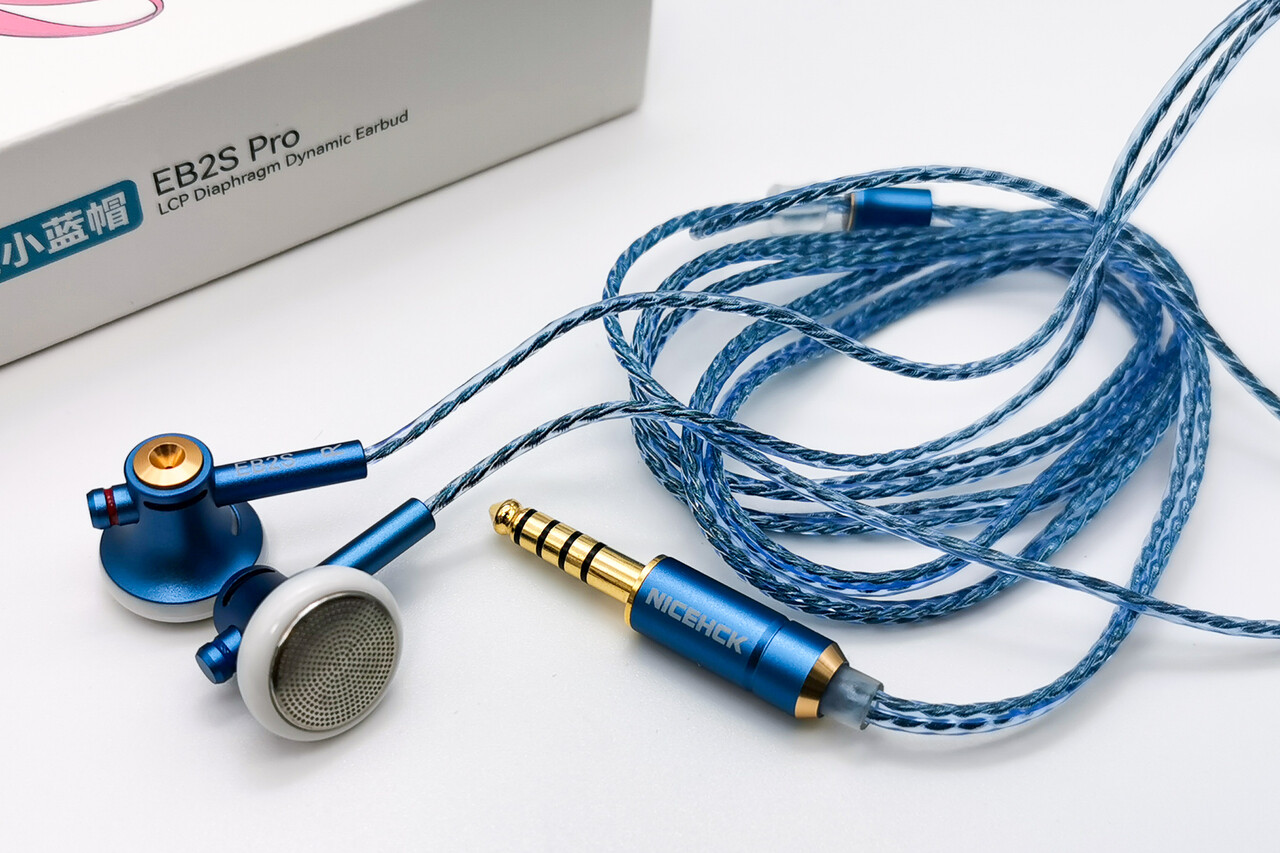 bisonicr keep walking. : 「NICEHCK EB2S Pro」 お手頃価格の定番モデルが新ケーブル&カラーでアップデート。クールなデザインのイントラコンカ(インナー ...