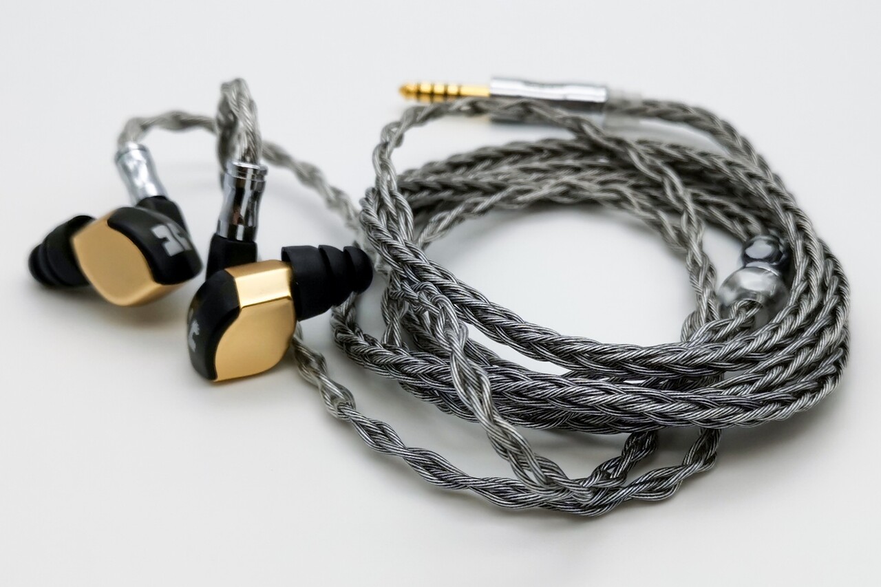 NICEHCK DarkJade」 8芯 高純度単結晶銅銀メッキ+グラフェン NICEHCK DarkJade」 8芯 高純度単結晶銅銀メッキ+グラフェン