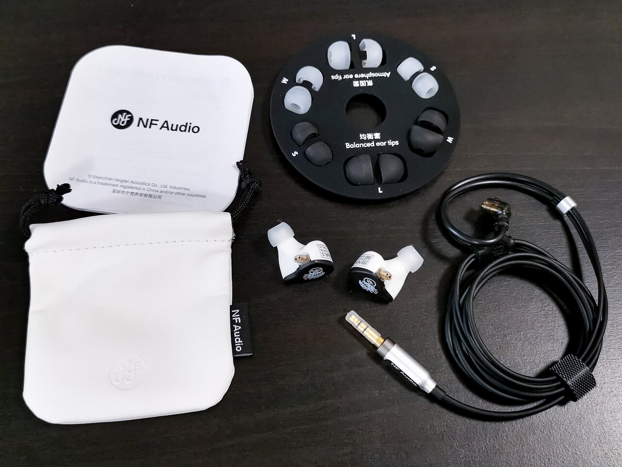 bisonicr keep walking. : 「NF AUDIO NA3 ESSENTIALS」 ニュートラルなサウンドバランスと適度にマイルドな聴きやすさを両立したお手頃リスニング ...
