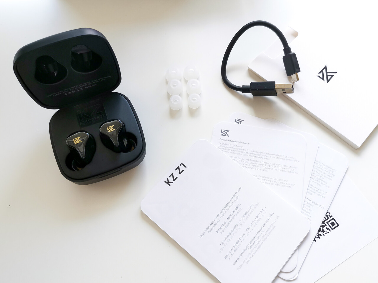 bisonicr keep walking. : 「KZ Z1」 上位機種の登場も期待させる上質なサウンド。独自構造「XUN」10mm ...