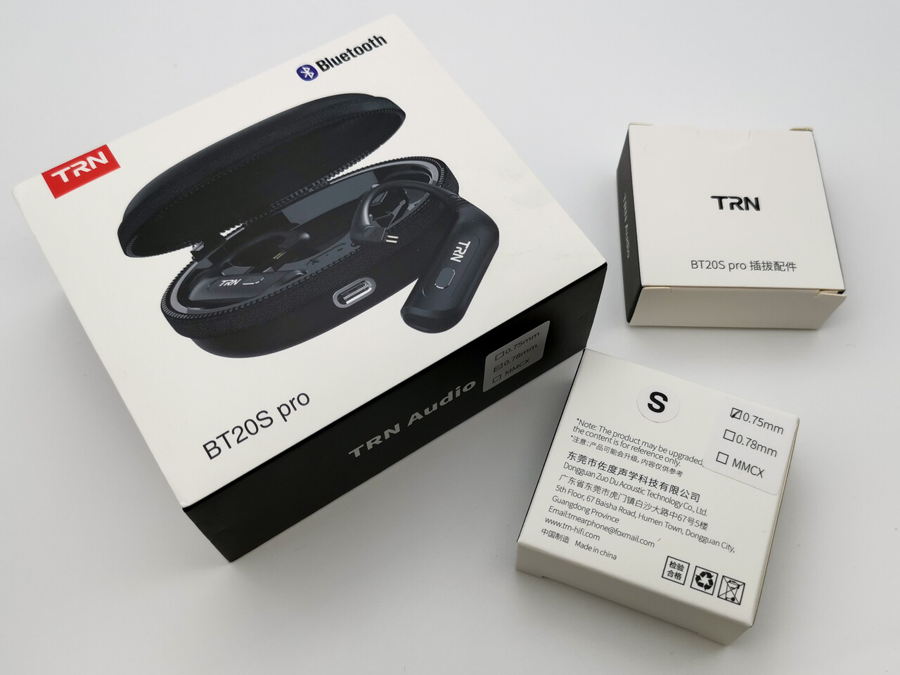 bisonicr keep walking. : 「TRN BT20S Pro」 交換式コネクタで様々なイヤホンを完全ワイヤレス化。充電ケース ...