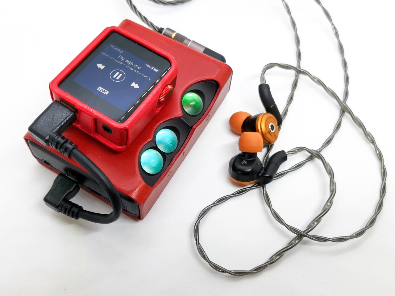 ネタ記事】CHORD「Mojo」をLDAC対応Bluetoothワイヤレス ネタ記事】CHORD「Mojo」をLDAC対応Bluetoothワイヤレス