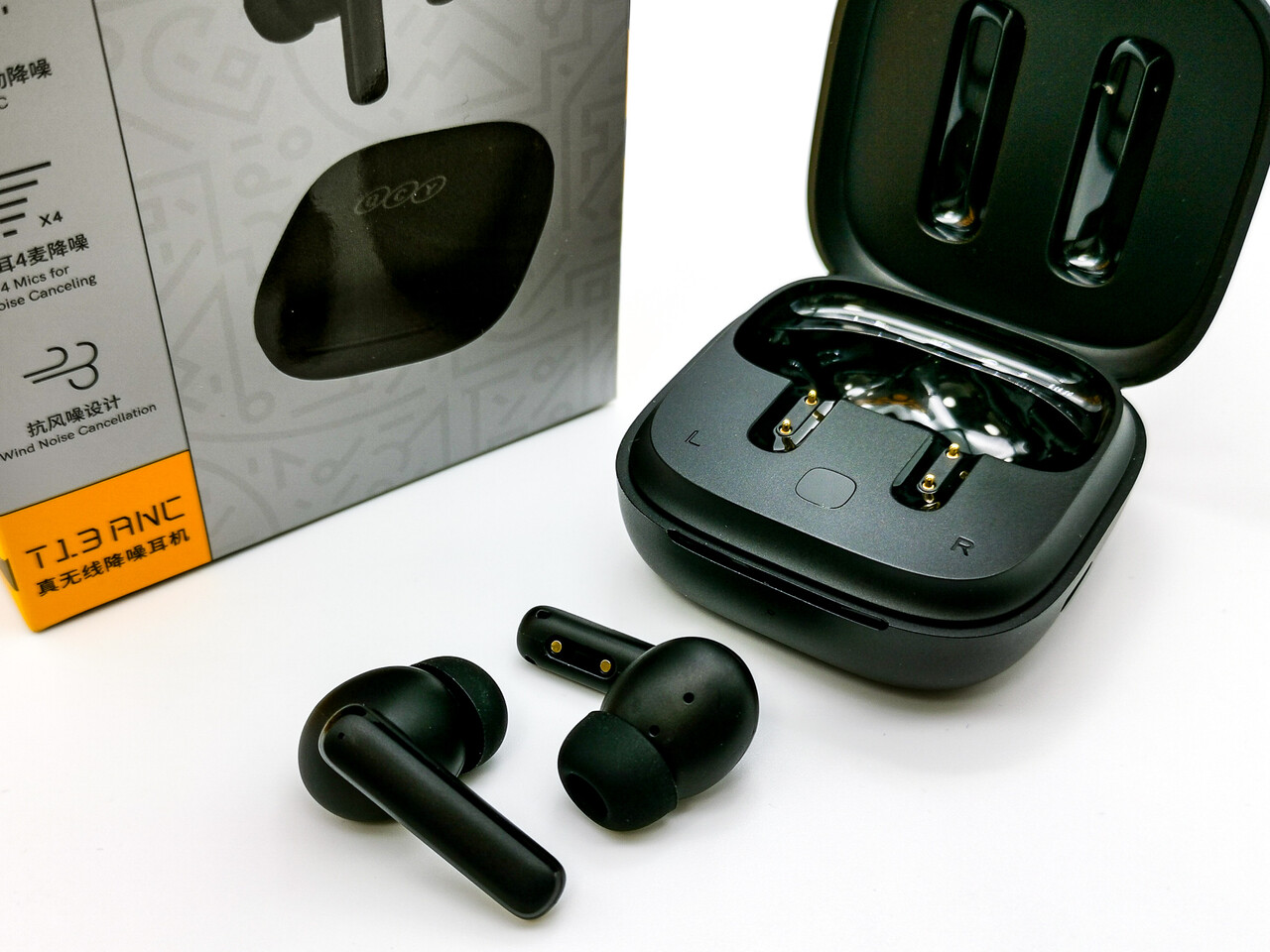 bisonicr keep walking. : 「QCY T13 ANC」 生まれ変わった人気モデルはBluetooth5.3対応＆ANC搭載。ドライバーも強化し快適なサウンドの低価格完全 ...