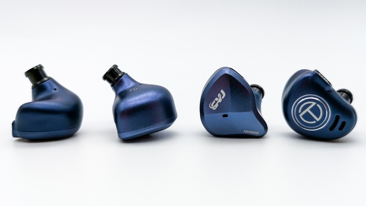 bisonicr keep walking. : 「CVJ CSN」 もうひとつの低価格5BA+1DD。金属シェルと明瞭感ある中高域サウンドが ...