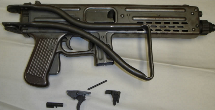 イタリアのルイジ・フランキ社開発の短機関銃 フランキ LF57とは : Gun Geek