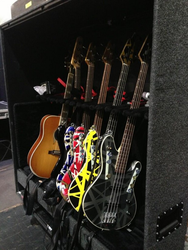 SHAKE YOUR MONEY MAKER : Van Freakin' Halen Tokyo Dome.