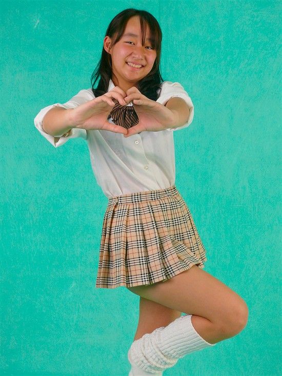 14歳のジュニアアイドル・浜田美沙樹ちゃんに2ちゃんねらー衝撃を受ける｜ブラックニュース