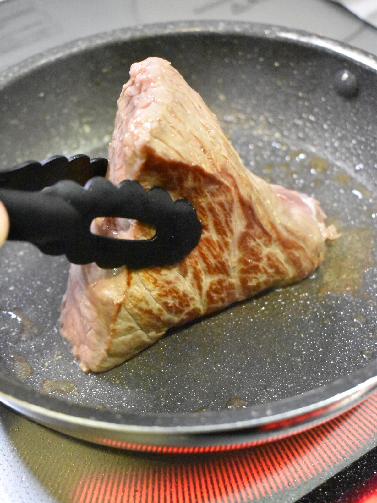いい断面♪牛もも肉のステーキ : 気まま料理で レシピとか Powered by ライブドアブログ