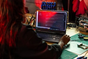 初PCはMac？Windows？ : PCパーツまとめ