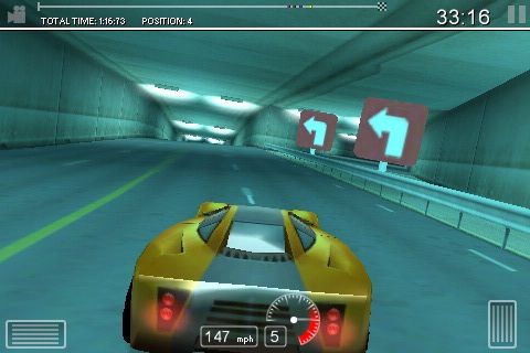 【AppStore】リッジレーサー風本格レーシングゲーム：Fastlane Street Racing : 碧き流星 2nd 《デジタル家電レビュー》