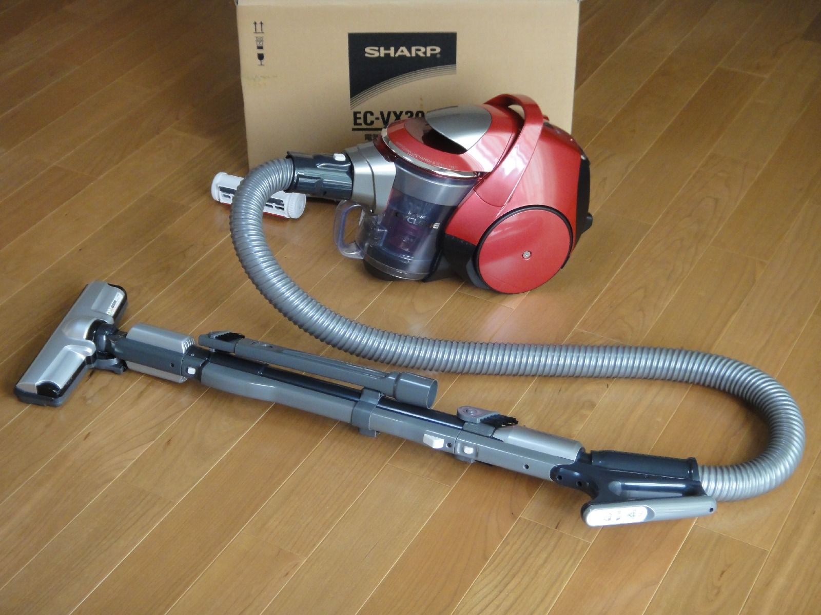 【レビュー】すごく静か、ゴミ捨て間隔もなが～いサイクロン：シャープ EC-VX300 : 碧き流星 2nd 《デジタル家電レビュー》