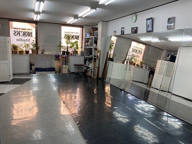 2021年12月のスタジオレッスンスケジュール : BRICKS Artist Bank Project /BRICKS STUDIO ...