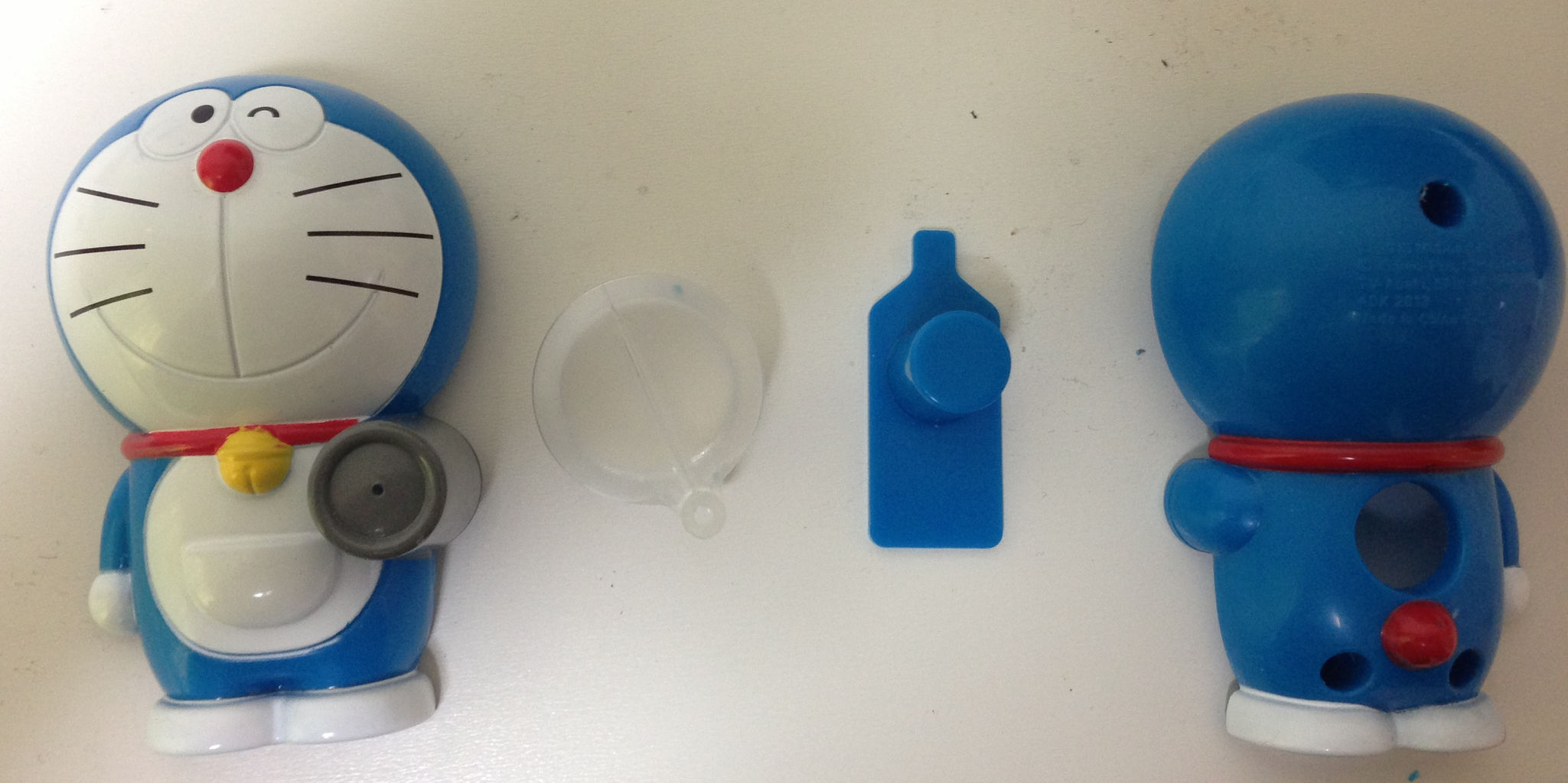 Diarynews7:ヤフコメ・Twitterまとめ : ハッピーセットのドラえもんのおもちゃを分解するよ
