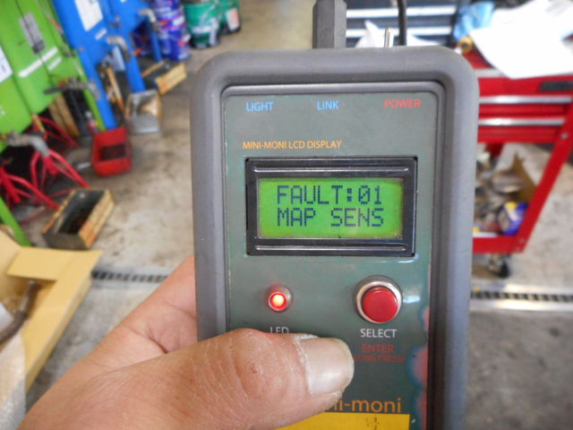 OGW様、オイル交換でご来店、クラッチフルードが漏れてます・・・ : スタッフブログ｜ローバーミニ専門店キャメルオート