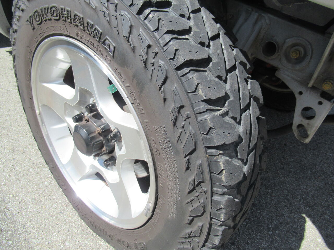 OKB様JB23 タイヤ交換！ : ジムニースタジオ 甲府昭和インター店 スタッフブログ