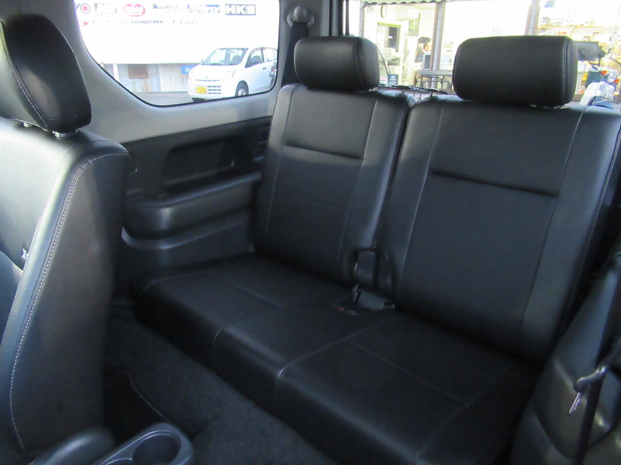 JB23/H23年式/パールホワイト/マニュアル/リフトアップ 仕上がりました！ : ジムニースタジオ 甲府昭和インター店 スタッフブログ