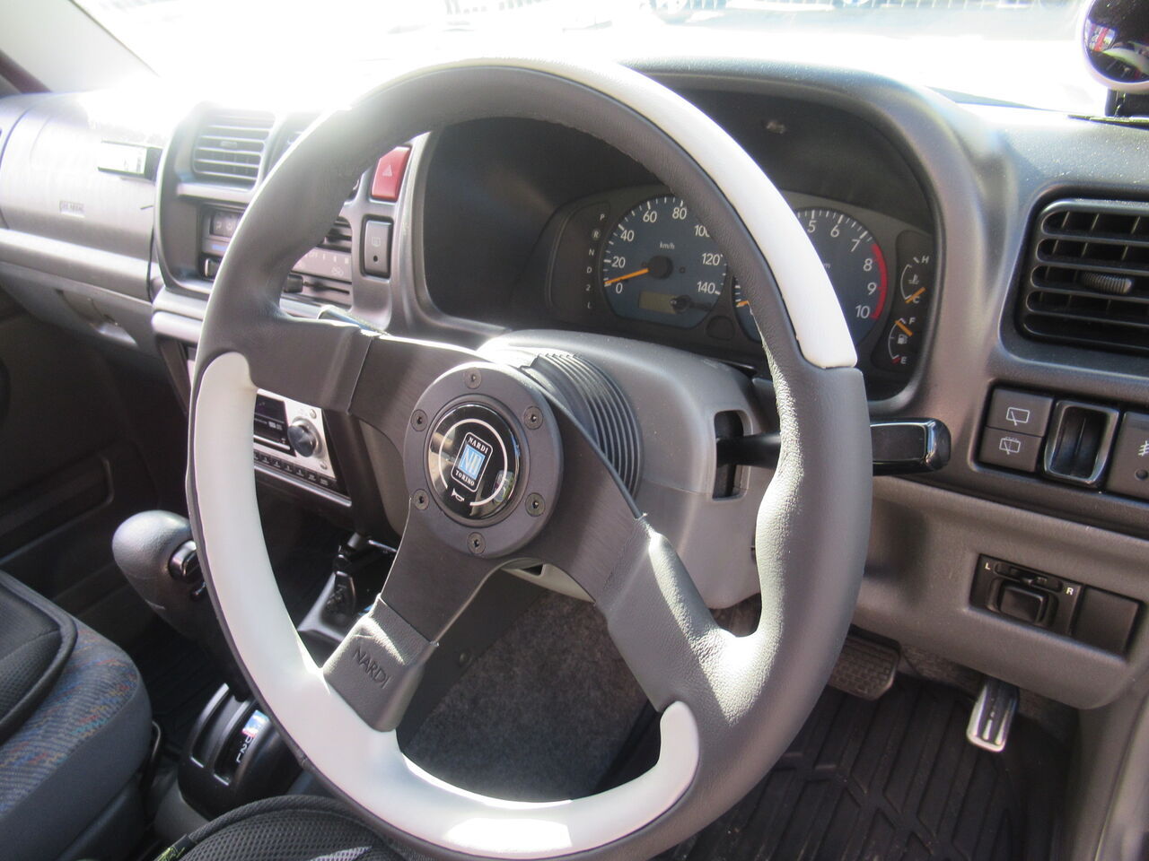 OKB様JB23 ステアリング交換！ : ジムニースタジオ 甲府昭和インター店 スタッフブログ