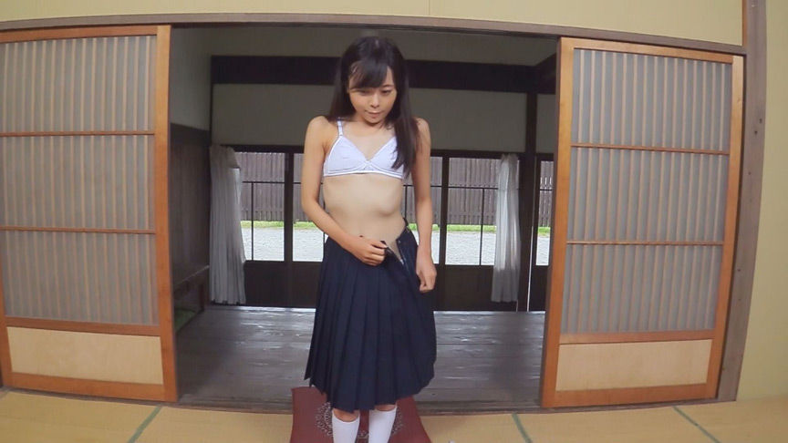 日焼け女学生の夏の冒険 藤田えり 18才 痴民の痴識