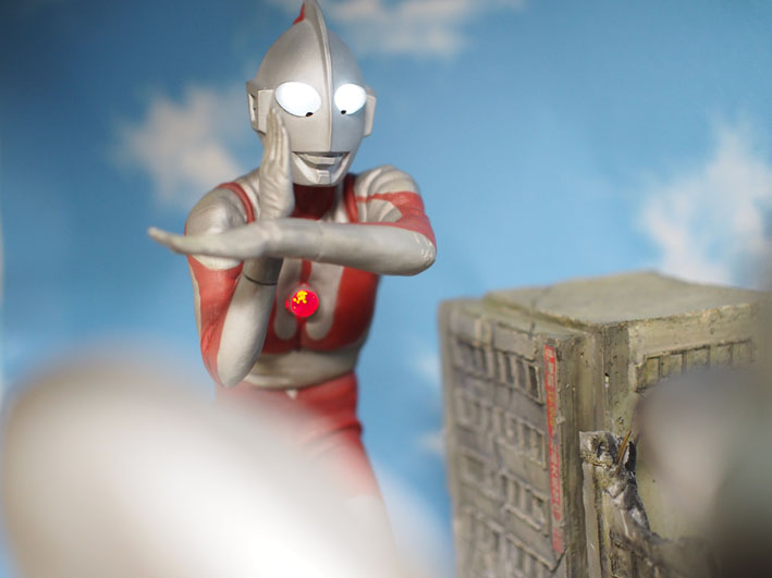 ウルトラマン対バルタン星人ジオラマセット : 魂のblog2 ウルトラマン対バルタン星人ジオラマセット : 魂のblog2