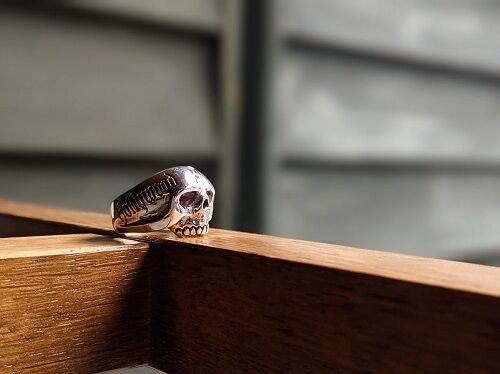 FLASH POINT / HOLLYWOOD VAMPIRES SKULL RING : CHARCOAL*GREEN FLASH POINT / HOLLYWOOD VAMPIRES SKULL RING : CHARCOAL*GREEN