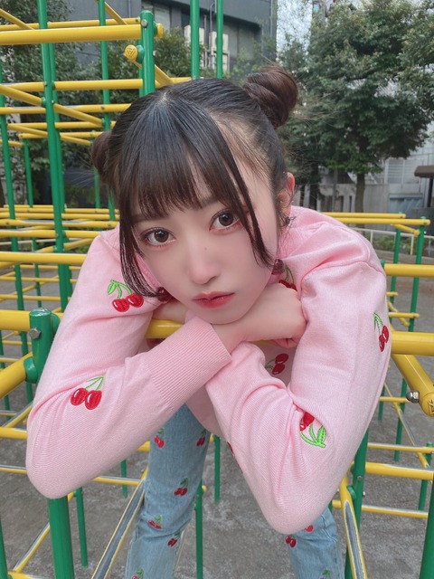 りみ（SOL）の画像22選 : チェキ撮れるアイドルの写真たち