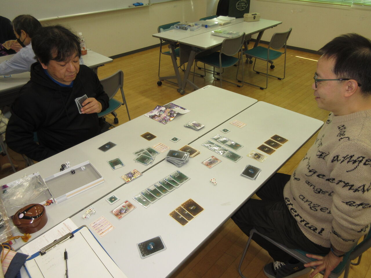 三度目の再版の傑作Fantasyカードゲーム!ああ、つい、ポチり 三度目の再版の傑作Fantasyカードゲーム!ああ、つい、ポチり