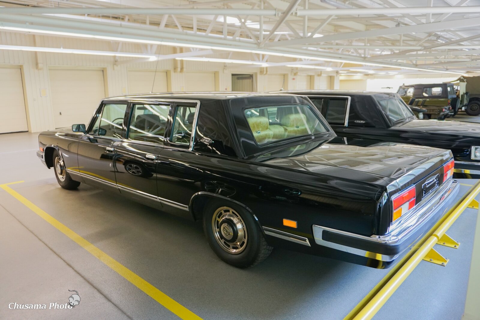 【共産車探訪】ZiL 4104 : ゆく車/くる車