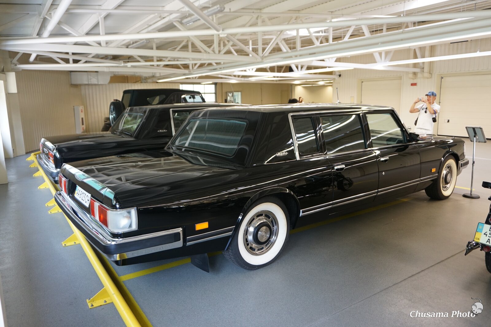 【共産車探訪】ZiL 4104 : ゆく車/くる車