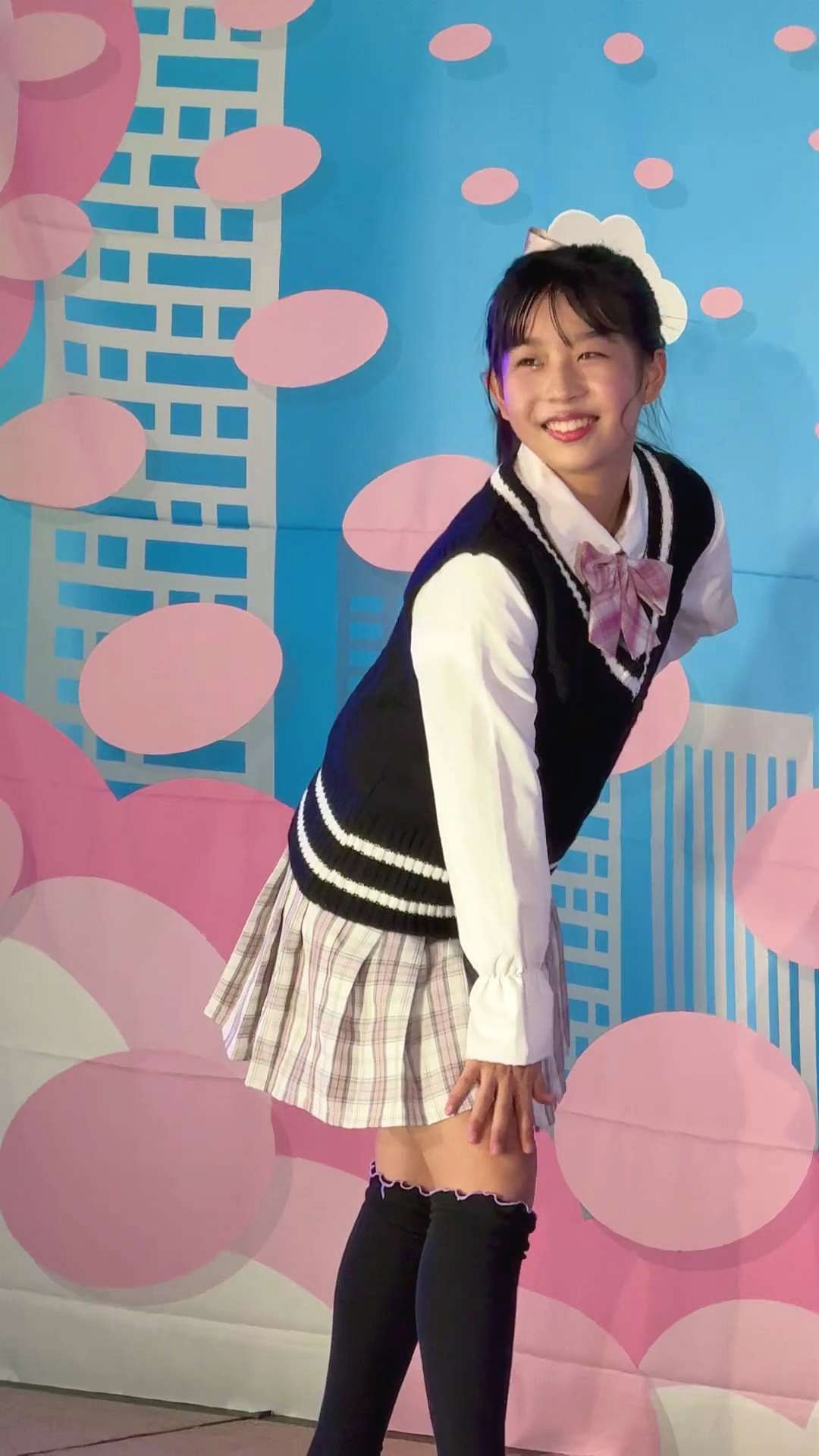 アイゲキ！にはお顔がめっちゃかわいい処女制服JSJCがミニスカートでパンチラ・ブラチラ多数！ : ちょっとエッチなブログ（～25.5.5）