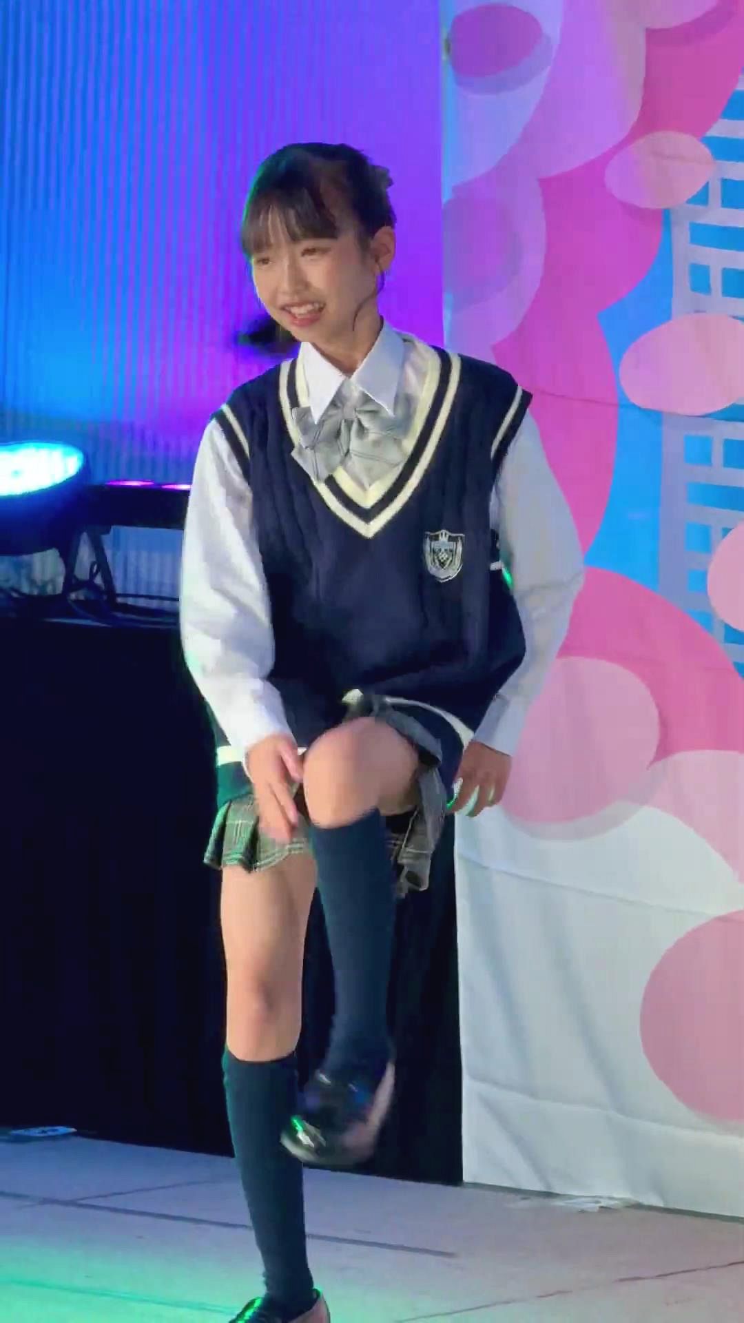 アイゲキ！にはお顔がめっちゃかわいい処女制服JSJCがミニスカートでパンチラ・ブラチラ多数！ : ちょっとエッチなブログ（～25.5.5）