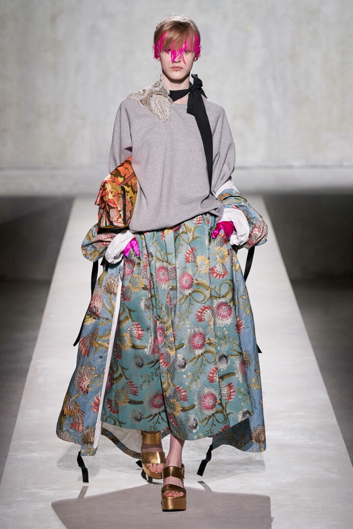 DRIES VAN NOTEN ~ グレーメランジェのスウェット : CLOSET DRIES VAN NOTEN ~ グレーメランジェのスウェット : CLOSET