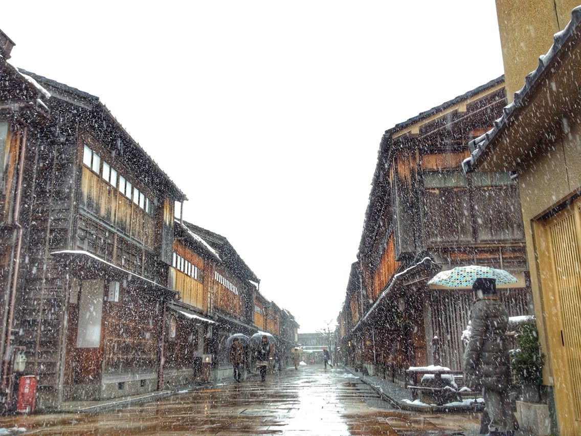 【石川】冬の金沢の風物詩 カニ面 : 何度でも訪れたい日本の風景