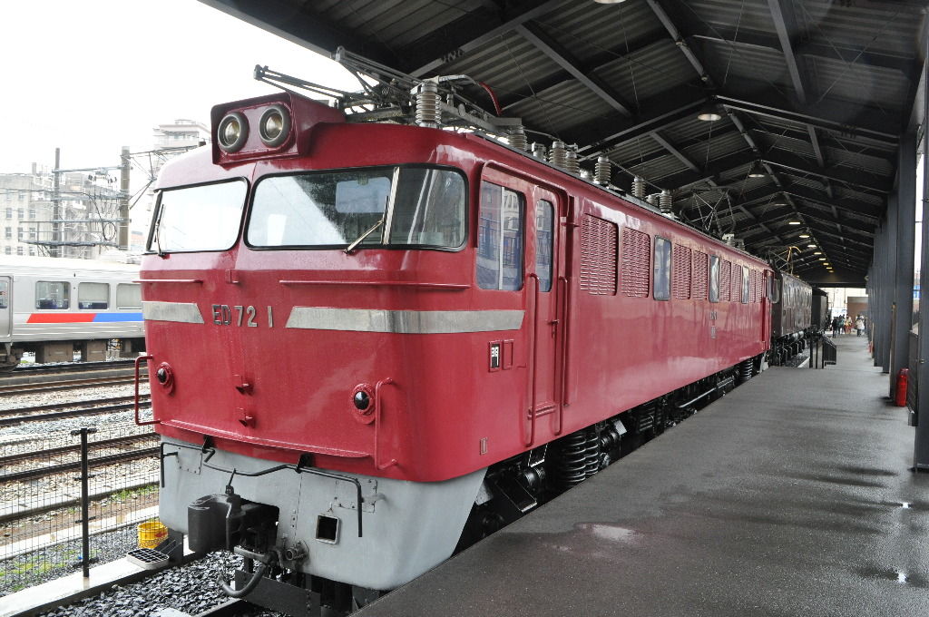 ED72 : チャーリーマイクの蒸気機関車