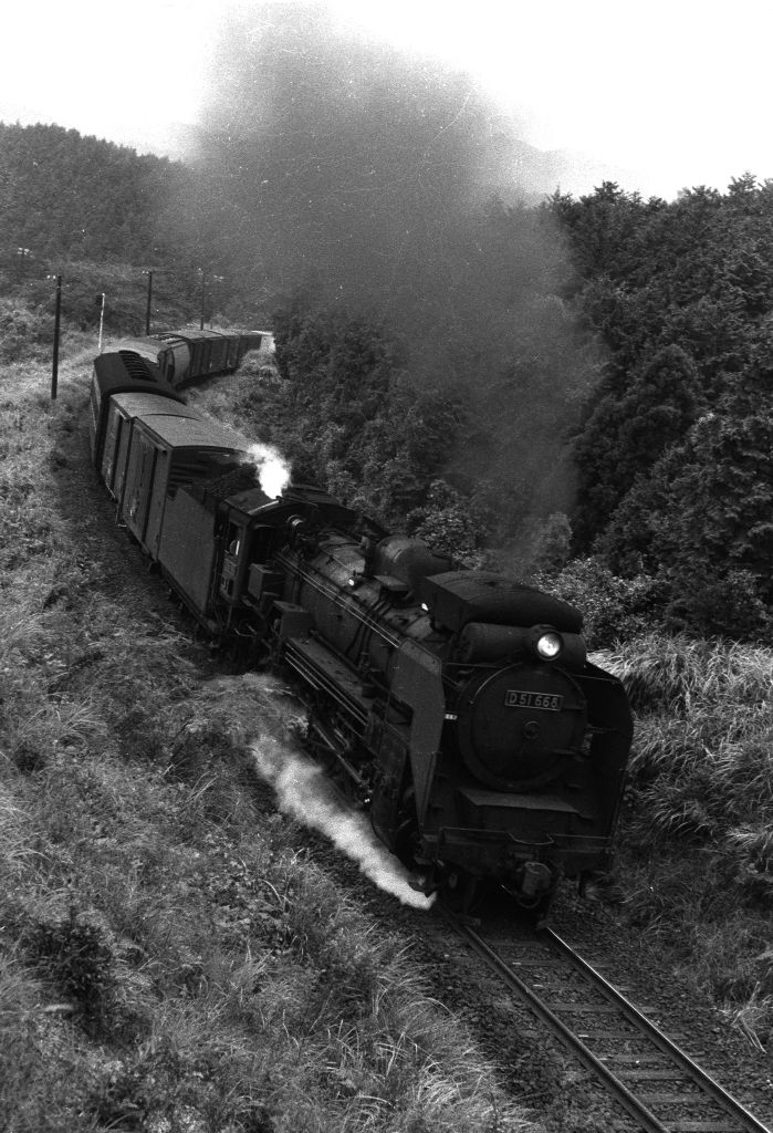 D51 : チャーリーマイクの蒸気機関車