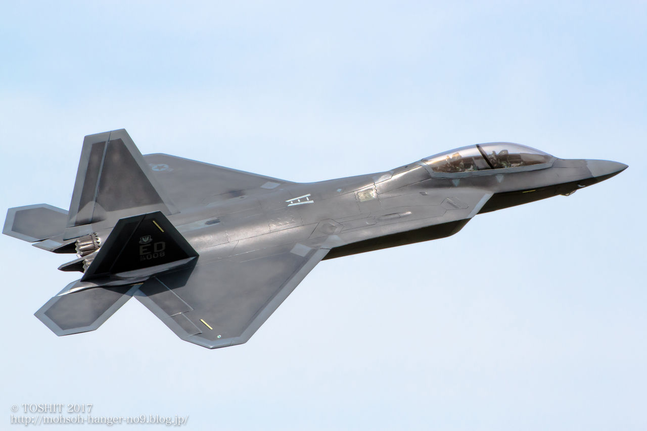 Lockheed Martin FB-22B Strike Raptor : モシモノヒコウタイ