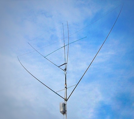 Multi-Band Delta loop with spiral element 04 : Delta Loop Antenna