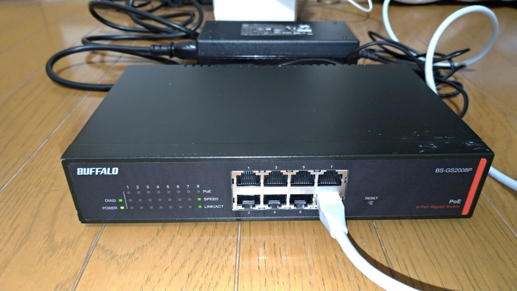 BUFFALO L2スイッチ BS-GS2008PのACアダプタを用意した : mako's BUFFALO L2スイッチ BS-GS2008PのACアダプタを用意した : mako's