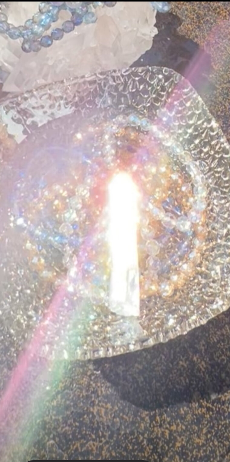 『生粋のアトランティス・スフィア・パワー』炸裂 💎🌈ライオンズゲートに降りた！人智を超えるパワフルな異次元レインボー光 : Cosmic ...