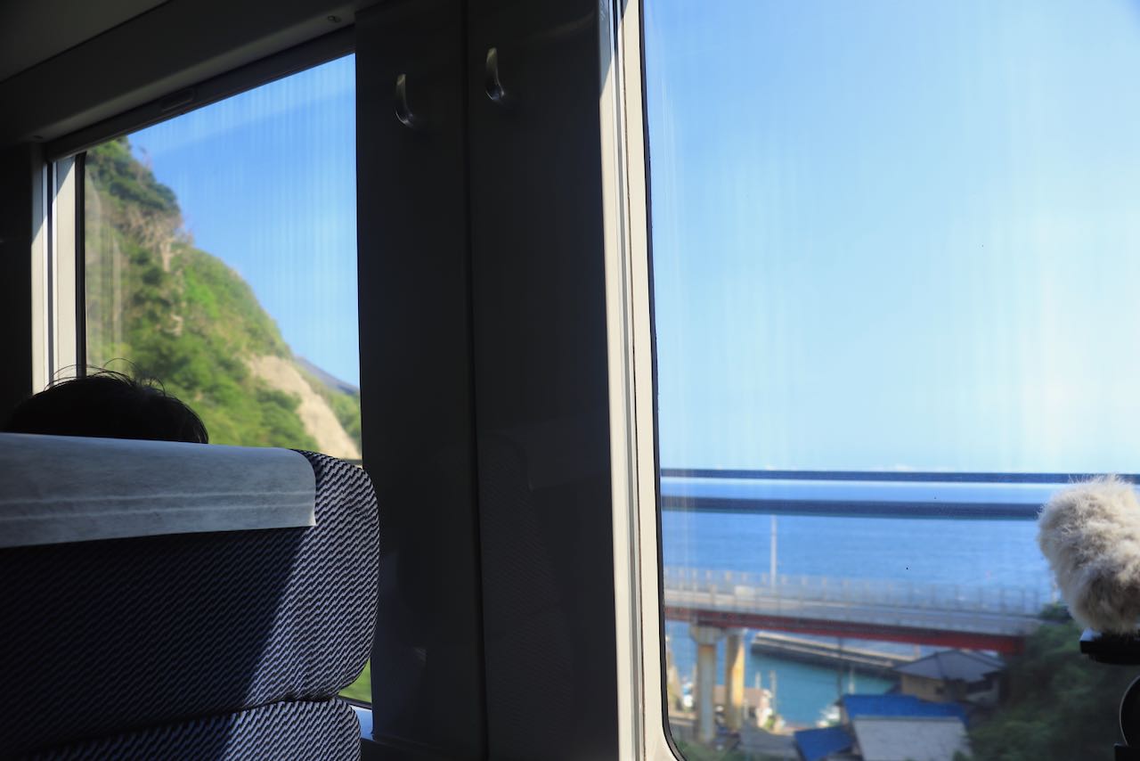 BOSO VIEW EXPRESS 255系「ビューわかしお」で再び電車旅へ(5)今、万感の思いを込めて列車が行く : アコードワゴンと ...