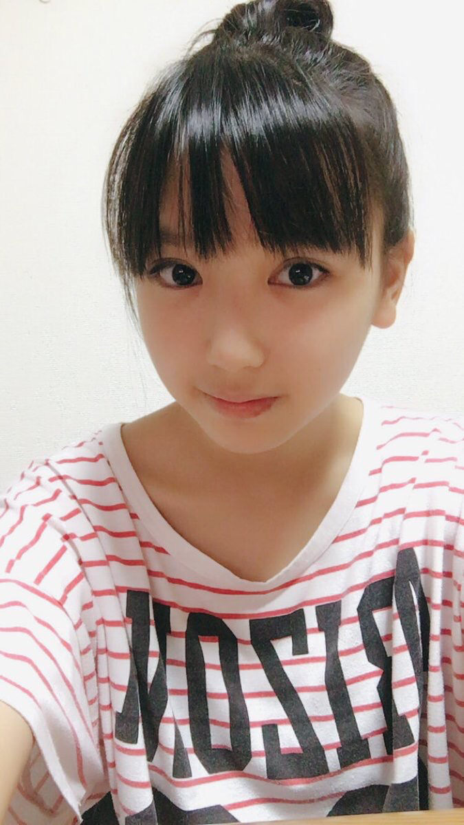 【画像21枚】この巨乳女子中学生 14 が巨乳女子高生 17 になっていく過程をお見せします! 気になる芸能まとめ