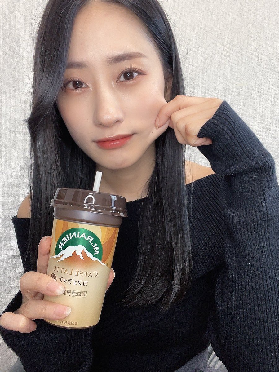 【画像51枚】澄田綾乃、おっぱいの谷間で男達を魅了させてしまうwwwwwwwwwwwwwwwwwwww : 気になる芸能まとめ