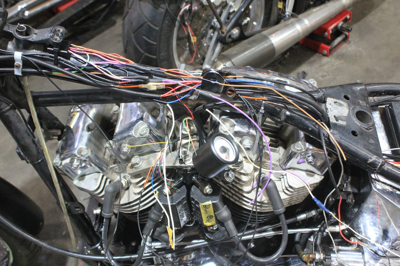 H-D ’83 FXSB 作業記録Vol.03 配線関連 : [コールドターキーエーエス]ハーレー カスタムショップ 静岡