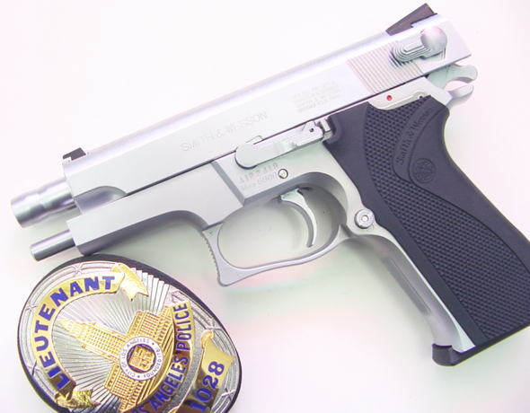 31％割引人気ブランドの新作 コクサイ S&W M5906 ガスガン トイガン ミリタリー-OTA.ON.ARENA.NE.JP