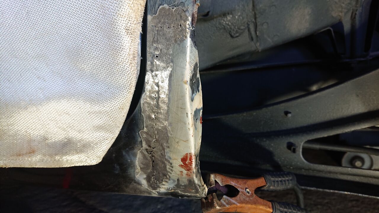 Fender flare repair (RL) : CUTS' garage