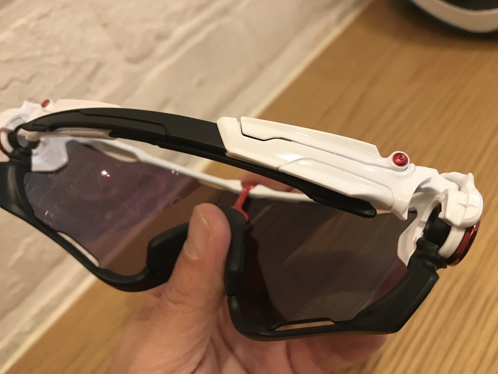 オークリーのサイクリングアイウェア、「Jawbreaker Prizm Road オークリーのサイクリングアイウェア、「Jawbreaker Prizm Road