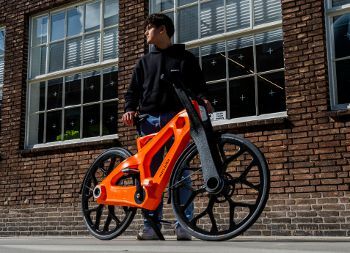 サイクルロード ～自転車への道／いろいろな方法を否定しない｜ Igus: MTRL-bike: リサイクル: プラスチック: 廃棄物: